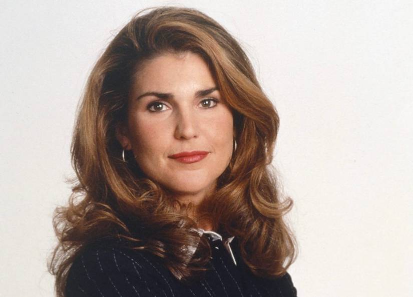 'Frasier' Revival: Peri Gilpin to Return as Roz