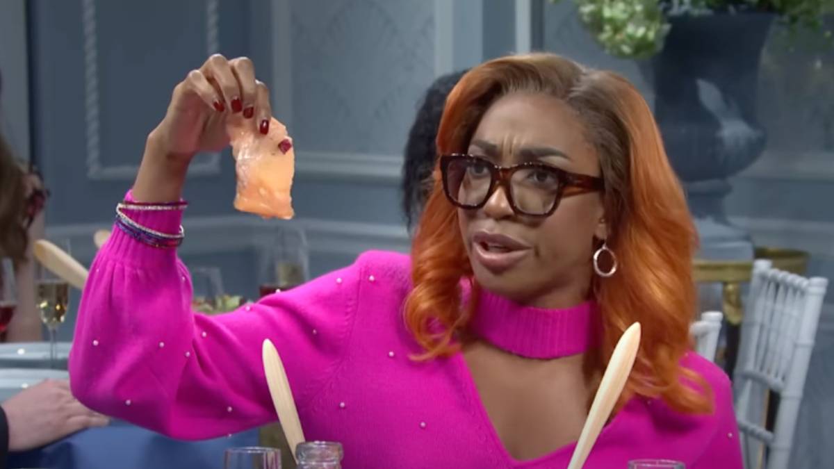 'SNL': Lisa From Temecula Causes Wedding Chaos in New Sketch