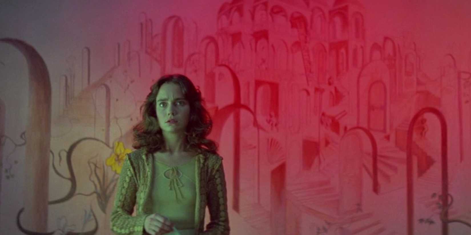 10 Most Atmospheric Horror Movies, Ranked