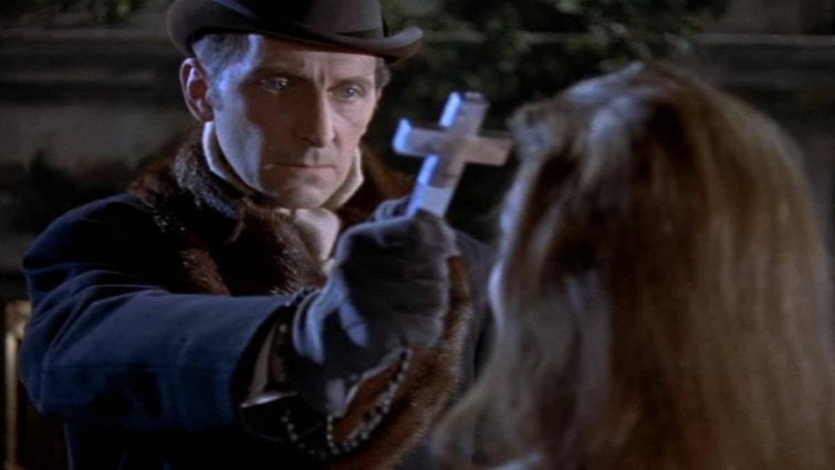 Peter Cushing’s Van Helsing Returns to Hunt the Prince of Darkness in ...