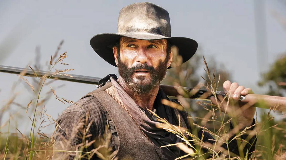 Tim McGraw Grabs Life By the Horns in Netflix's New Bull Riding Drama