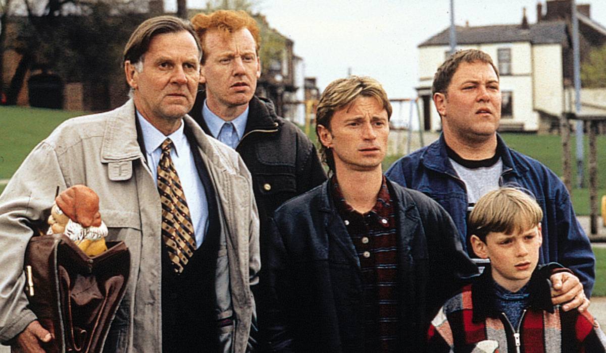 Full Monty Film Quotes YARN | Offside Trap. One, Two, | The Full Monty