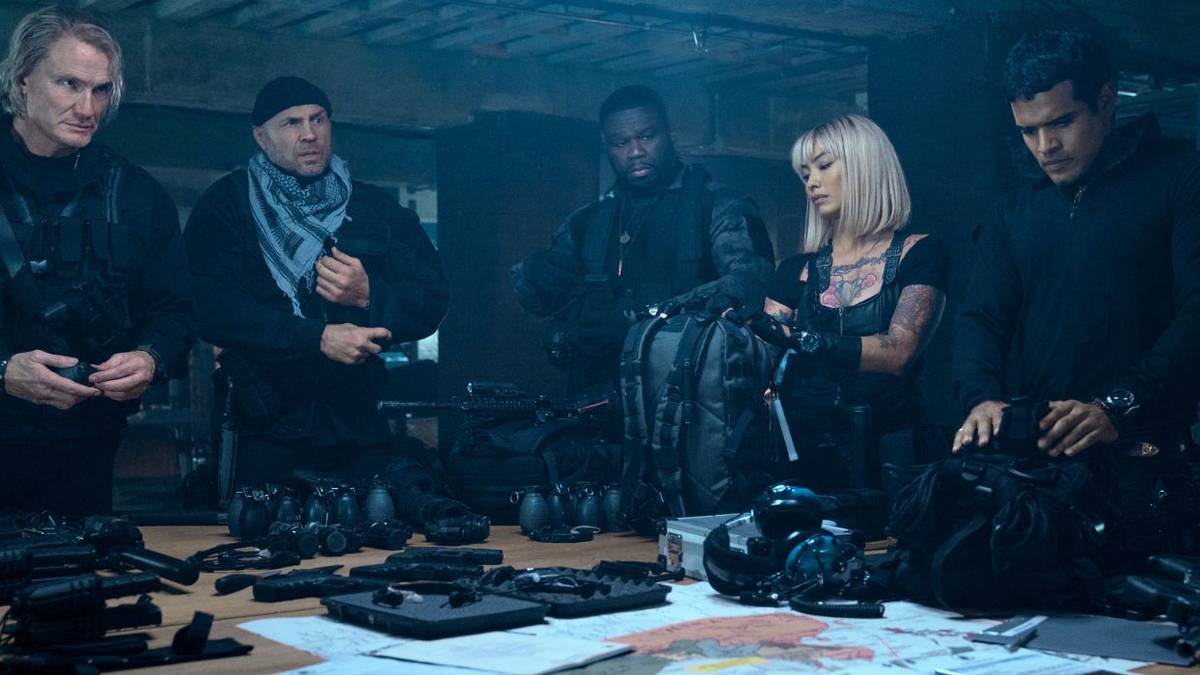 'Expend4bles' Red Band Trailer Takes Out the Trash