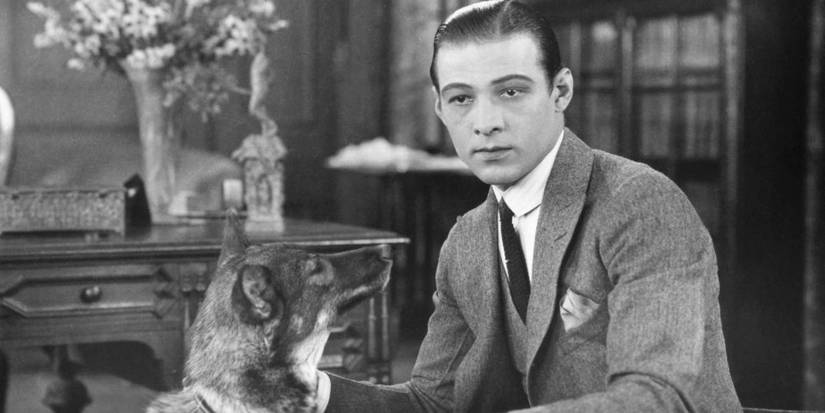 This Movie Star's Death Caused Suicide Attempts and Mass Mourning