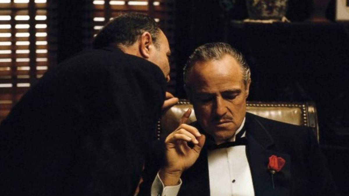 What Bonasera Whispers to Don Corleone in 'The Godfather' Will Change ...
