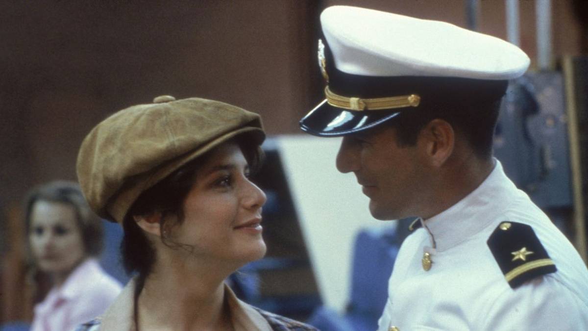 This 79% Rotten Tomatoes Richard Gere and Debra Winger Romance Is Charming a New Streaming ...