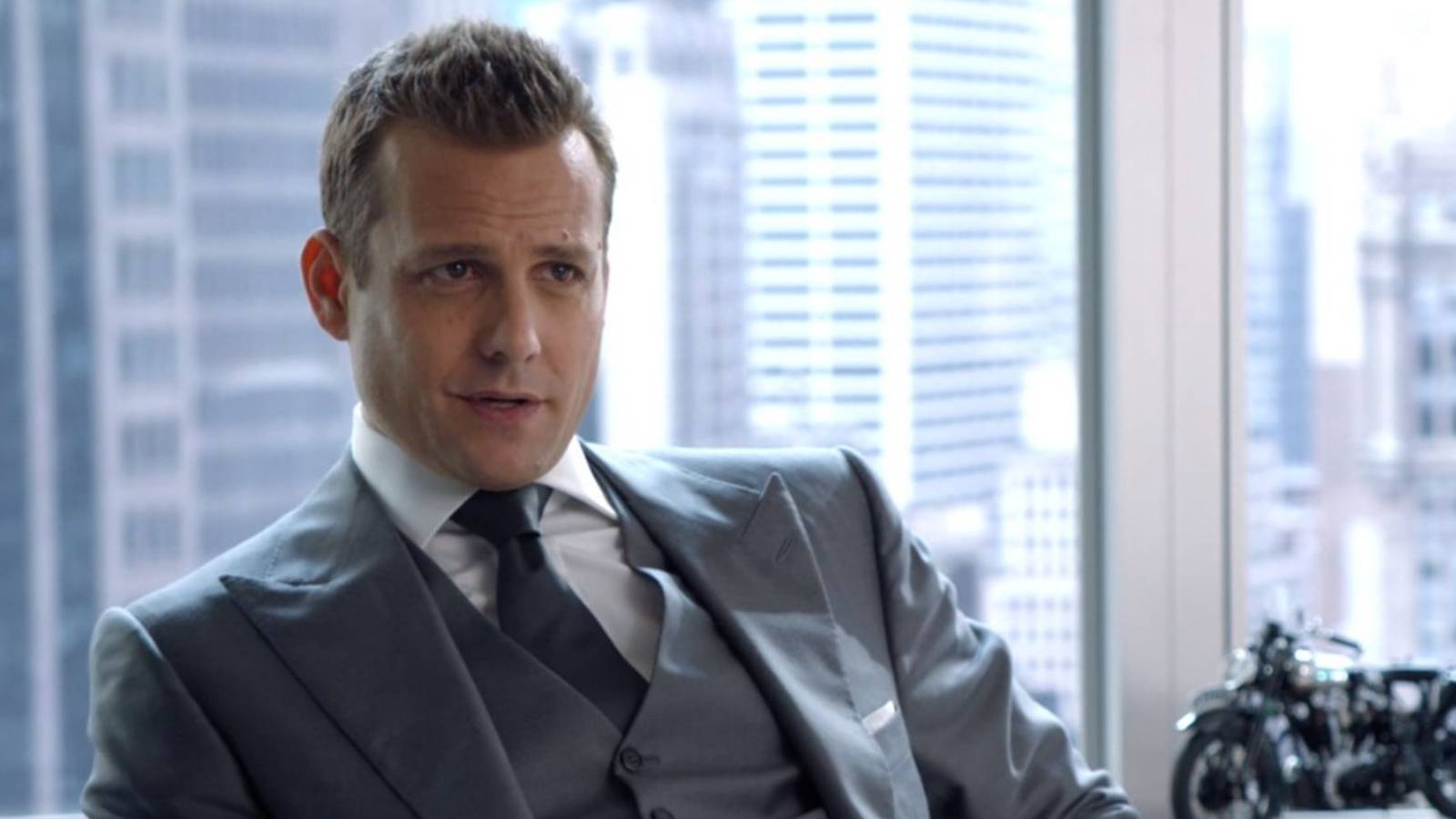 Harvey Specter Arrives in Los Angeles in New 'Suits LA' Sneak Peek