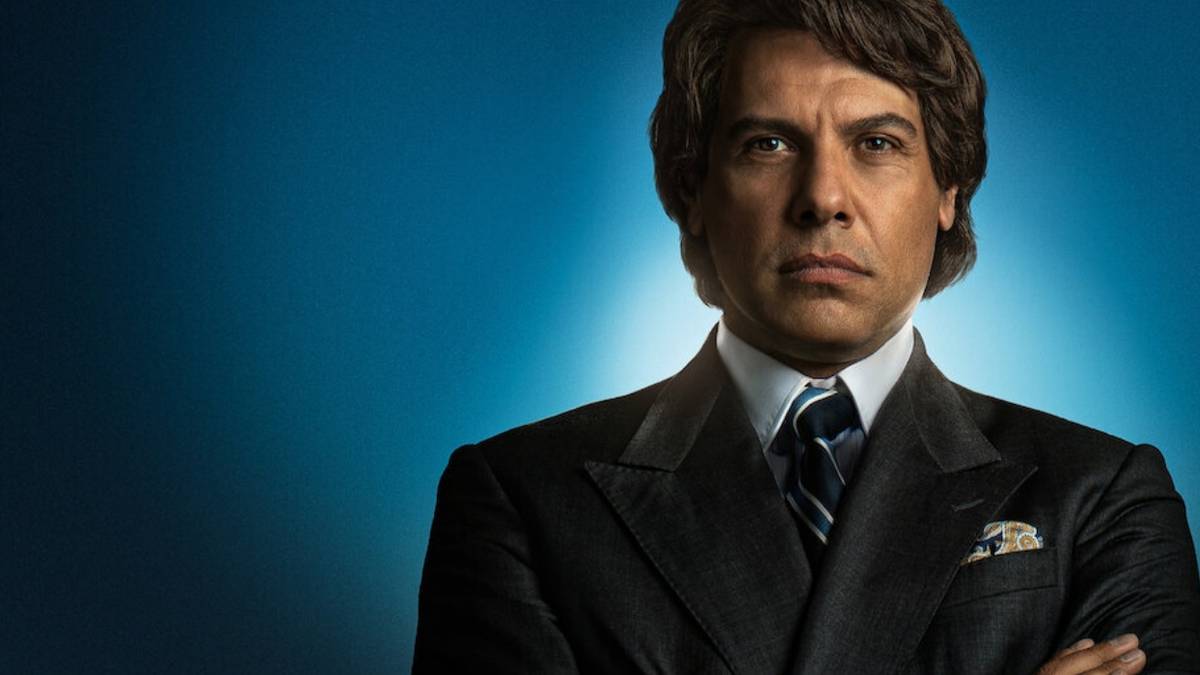 The True Story Behind Netflix's 'Class Act'