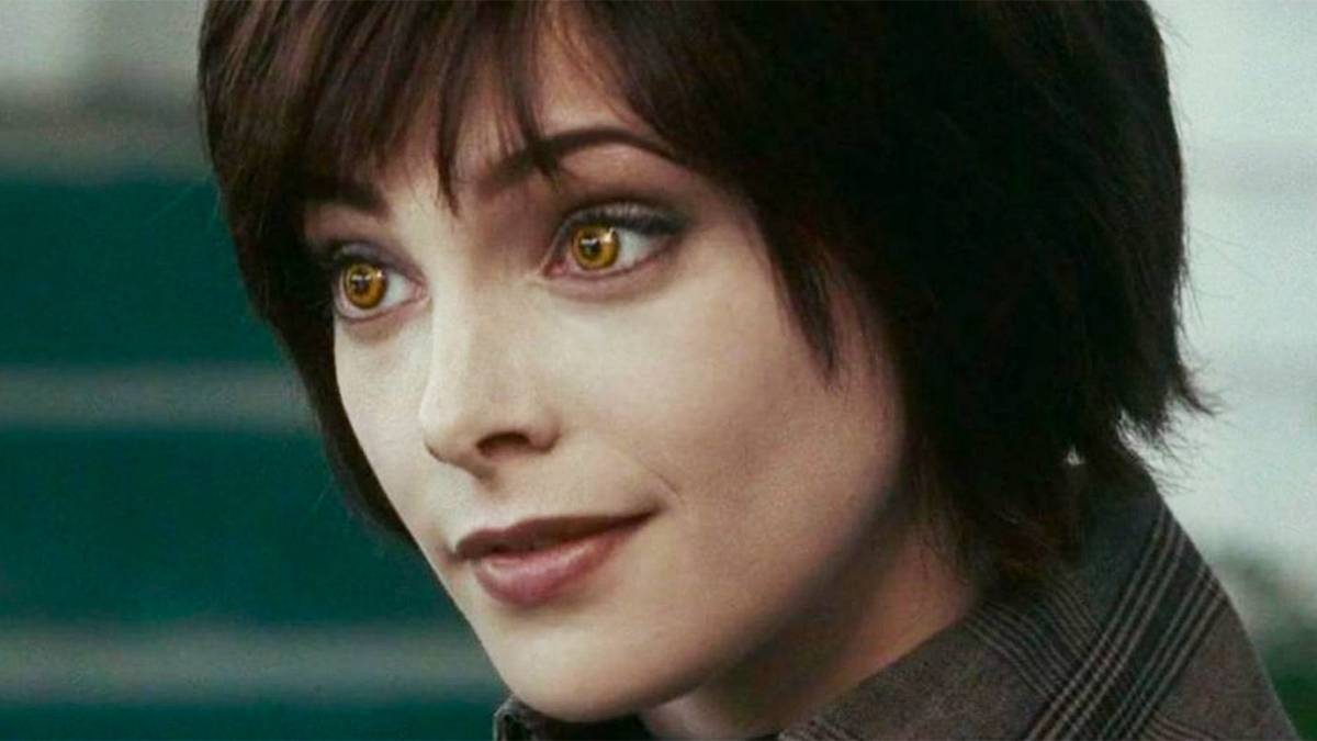The Twilight Movies Cut Alice Cullen's Insanely Dark Backstory