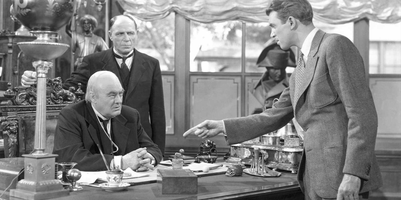 10 Best Christmas Movies With Great Acting, Ranked