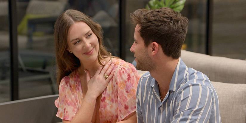 Johnie and Stacy Go Head-to-Head During Group Meet-Up in 'Love Is Blind' Season 5