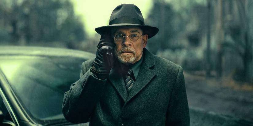 10 Easter Eggs You Might Have Missed in ‘The Fall of the House of Usher’