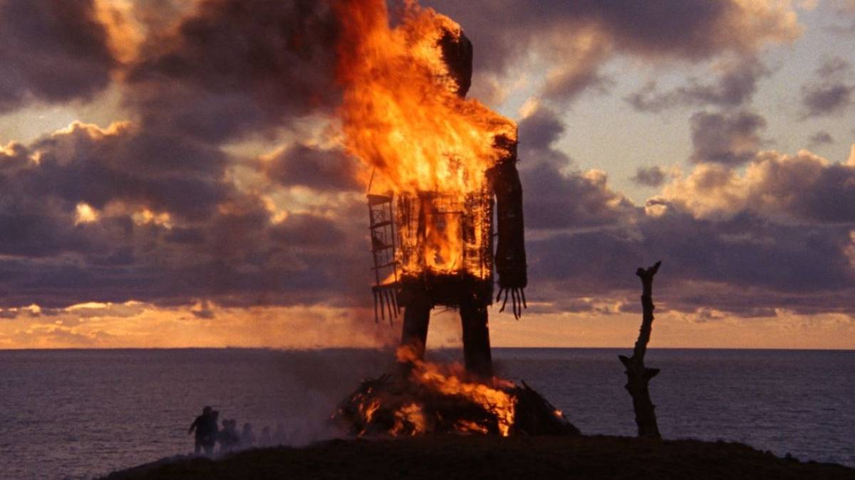 10 Best British Horror Movies, Ranked