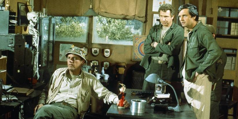 10 Harsh Truths About Watching 'M*A*S*H' Today