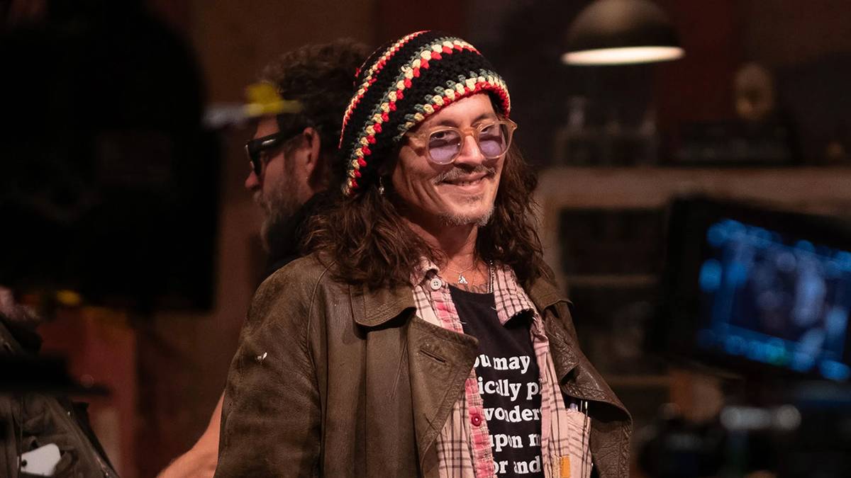 Johnny Depp Directs Al Pacino in 'Modi' Set Images