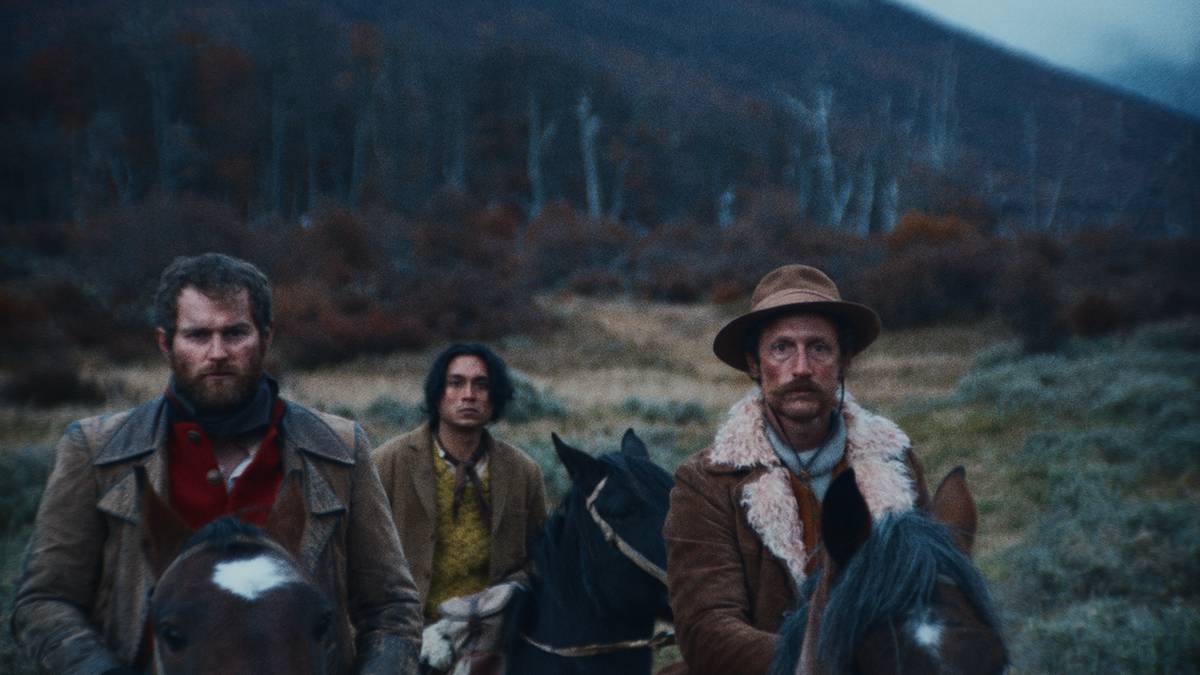 'The Settlers' Review — A Sweeping Western as Gorgeous as It Is Grim