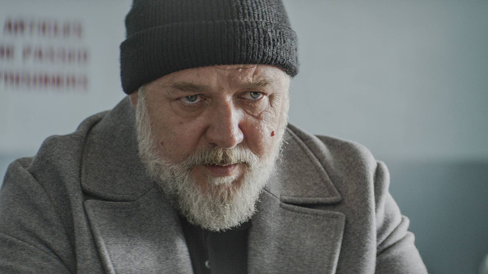 Russell Crowe's Critically Panned Thriller With 43% Rotten Tomatoes ...