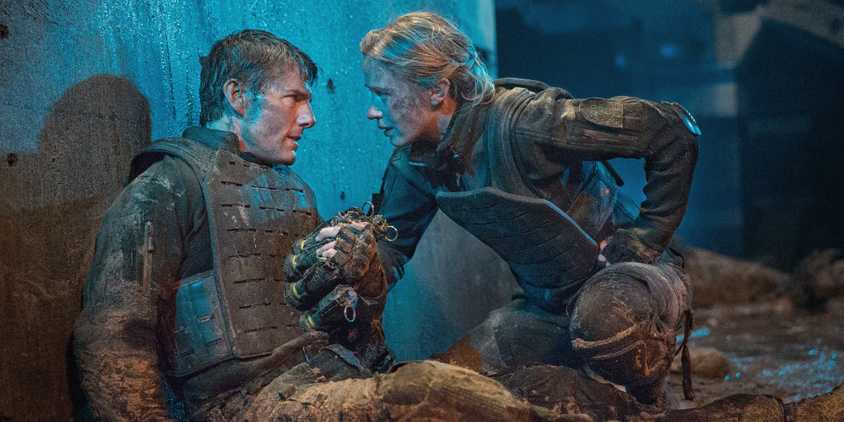 ‘Edge of Tomorrow’ Ending Explained - How Many Times Can Tom Cruise Die?