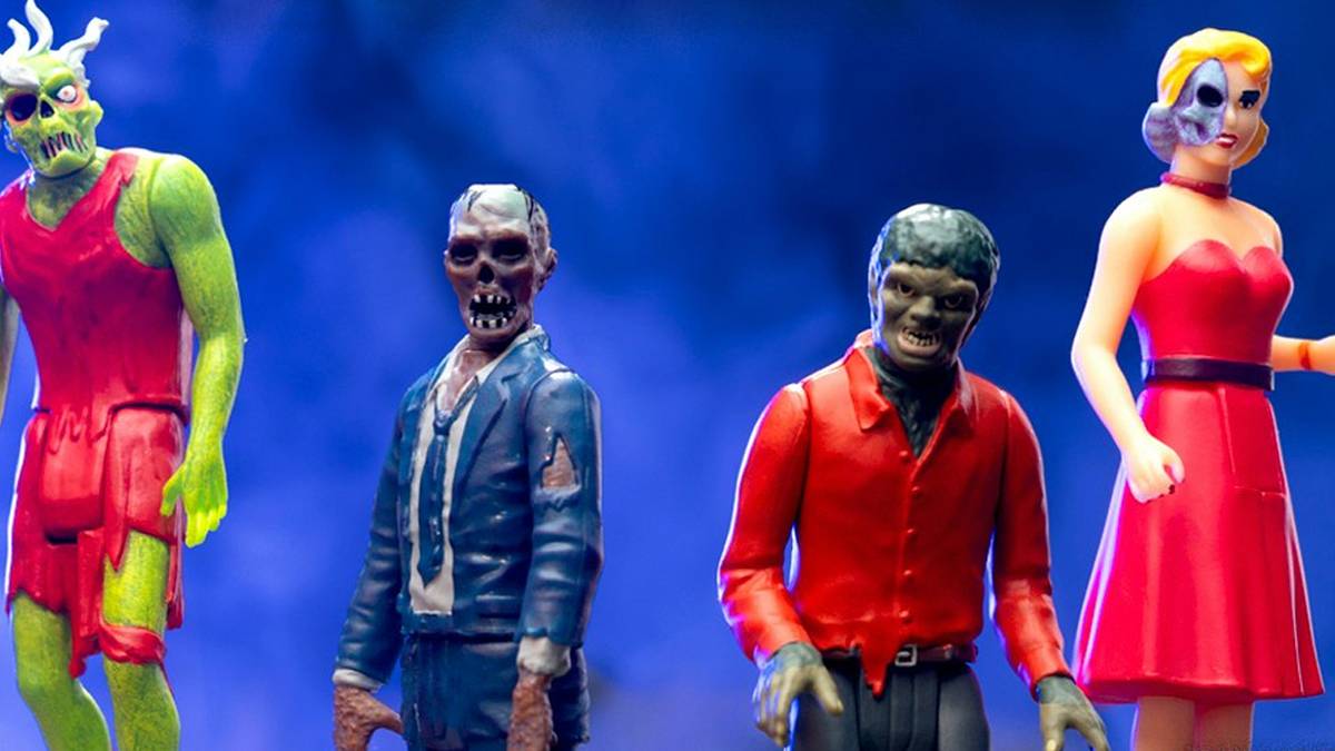 Celebrate the Macabre With Super7 Pre-Code Horror Figures and T-Shirt