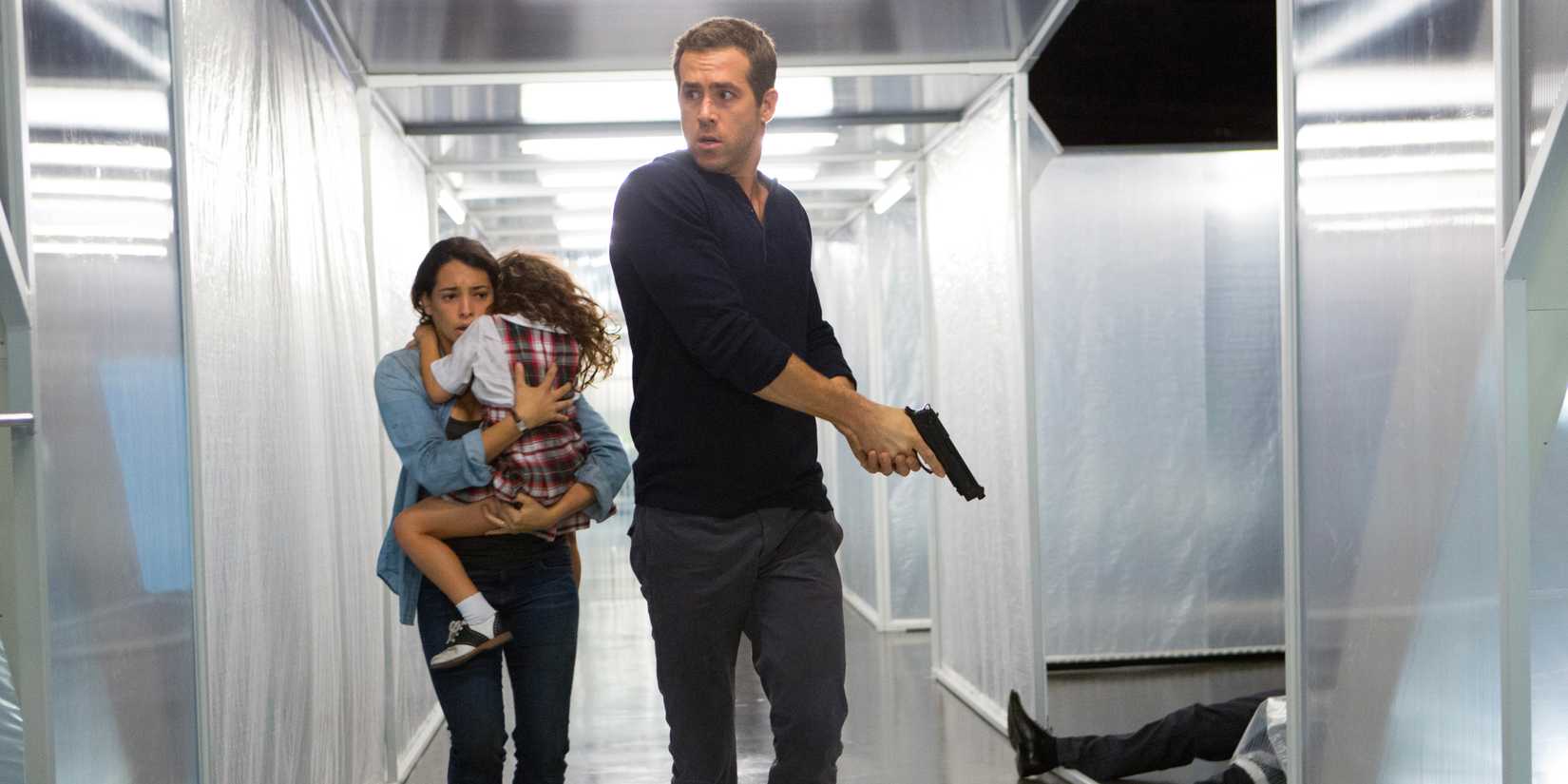 Ryan Reynolds & Ben Kingsley Defy Death in This Action Sci-Fi Thriller