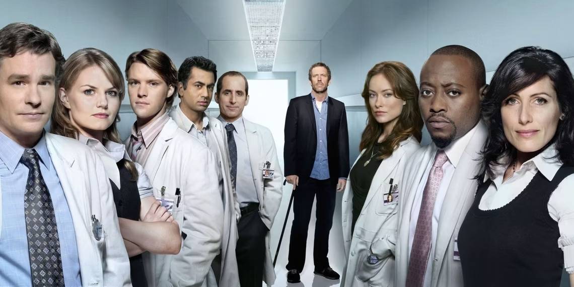 10 Best Characters in 'House, M.D.' Ranked