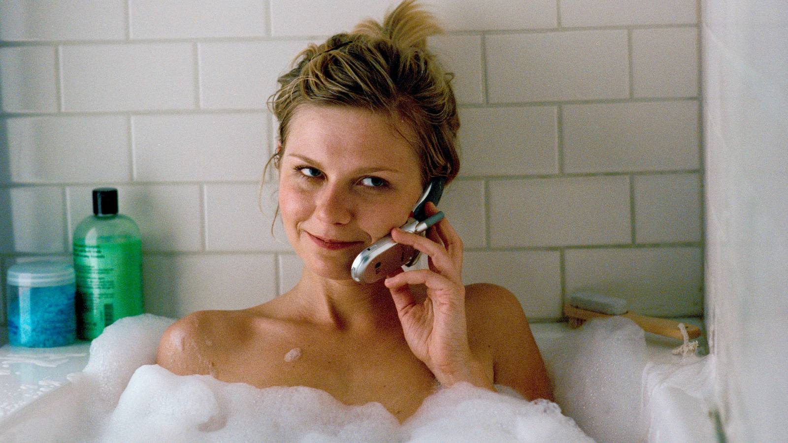 A Kirsten Dunst Character Invented the "Manic Pixie Dream Girl" Trope