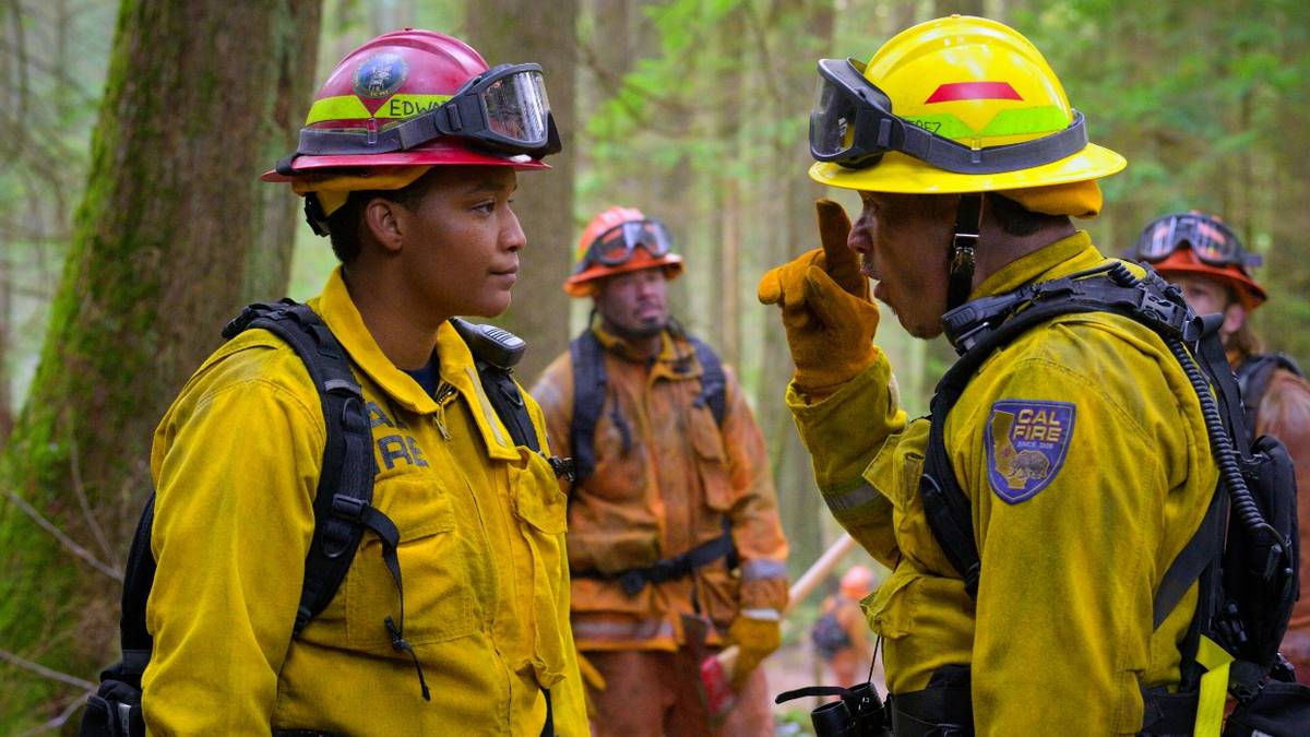 Manny Needs To Be Eve's Co-Captain on ‘Fire Country’
