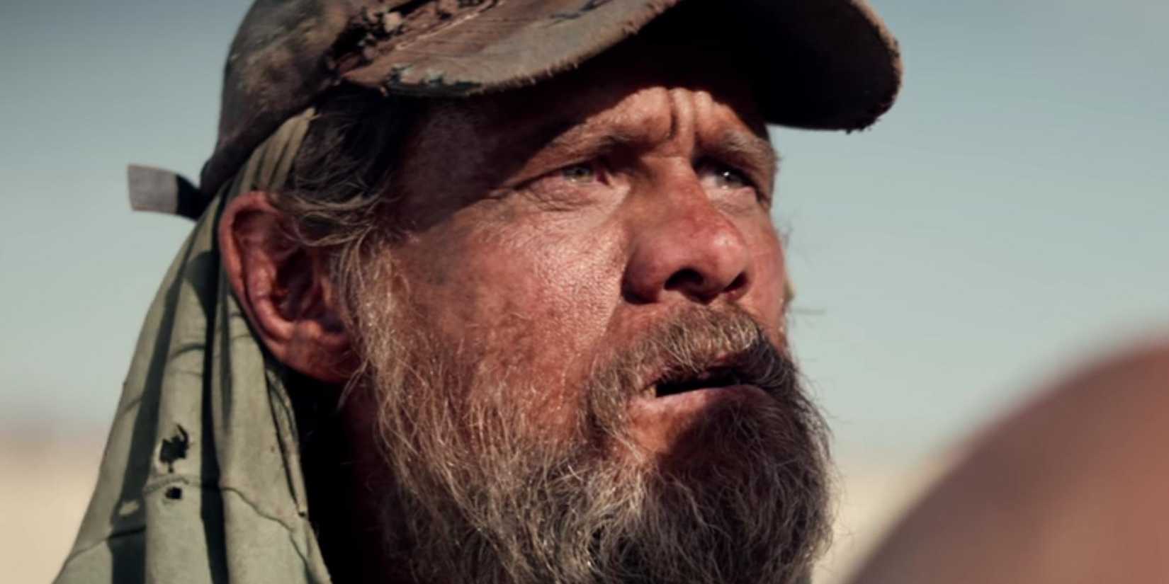 Jim Carrey Is Terrifying and Unrecognizable In This Underrated, Bonkers ...