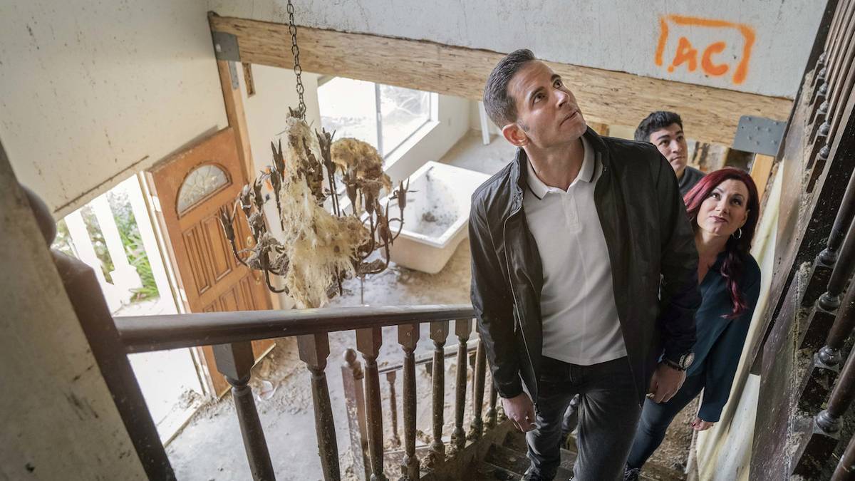 After HGTV Axes His Show, Tarek El Moussa’s Latest Admission Sparks ...