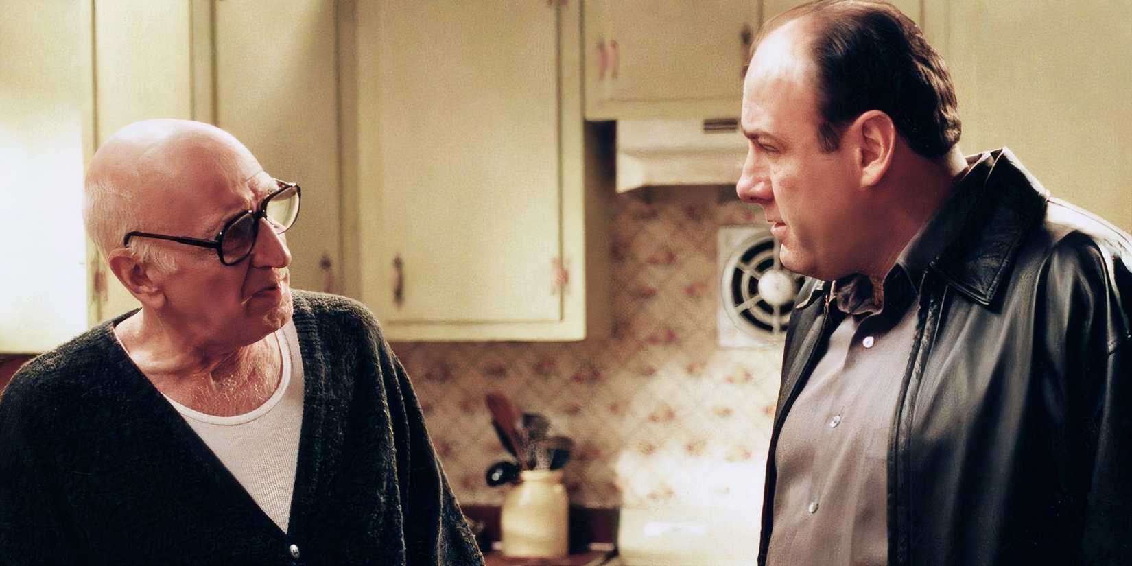 10 Best Uncle Junior Episodes of 'The Sopranos,' Ranked
