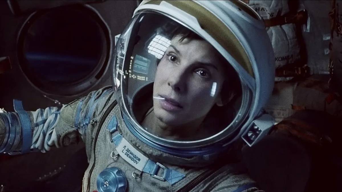 'Gravity' Ending Explained: Does Sandra Bullock Get Home From Space?