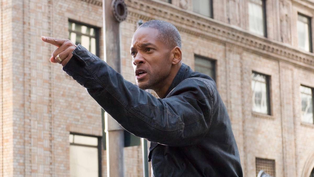 ‘I Am Legend 2’ Has Its Eyes on a Popular Sci-fi Director