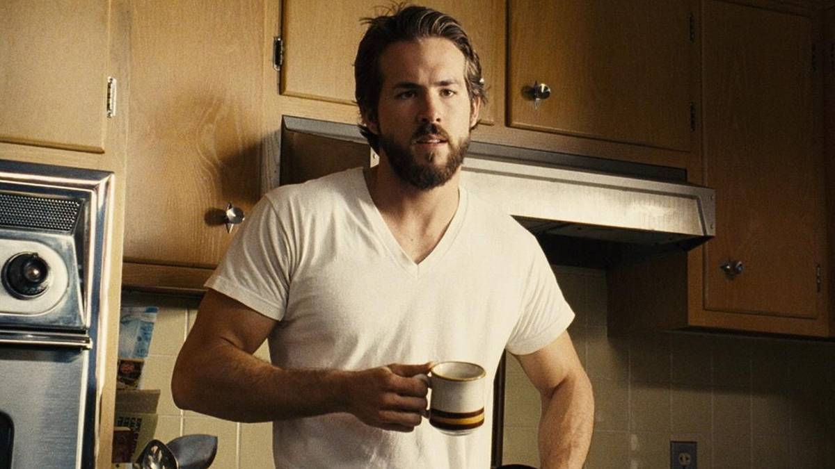 Ryan Reynolds’ Supernatural 24% Rotten Tomatoes Flick Is Possessing ...