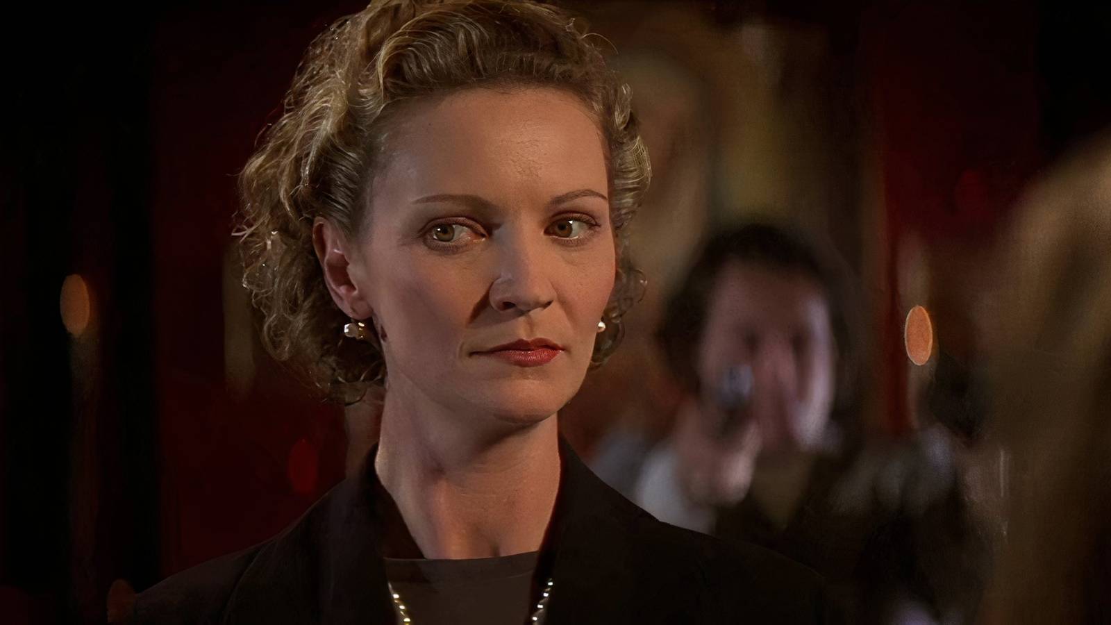 One of the Most Ridiculous Sci-Fi Blockbusters of the 1990s Is Leaving ...