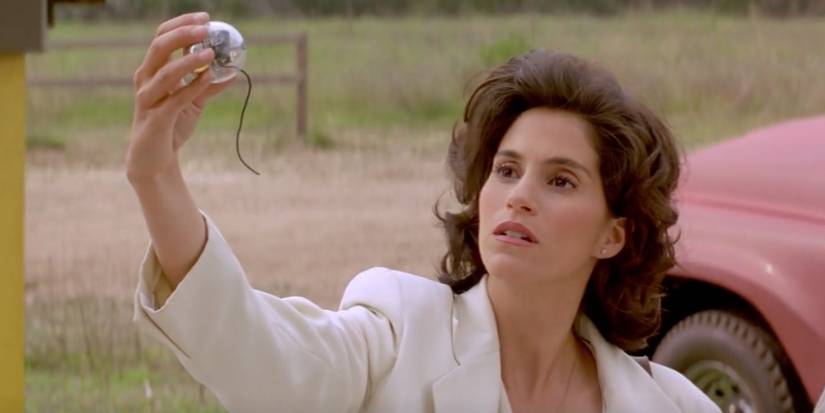 Why Was Everyone Such an A-Hole to Jami Gertz in ‘Twister’?