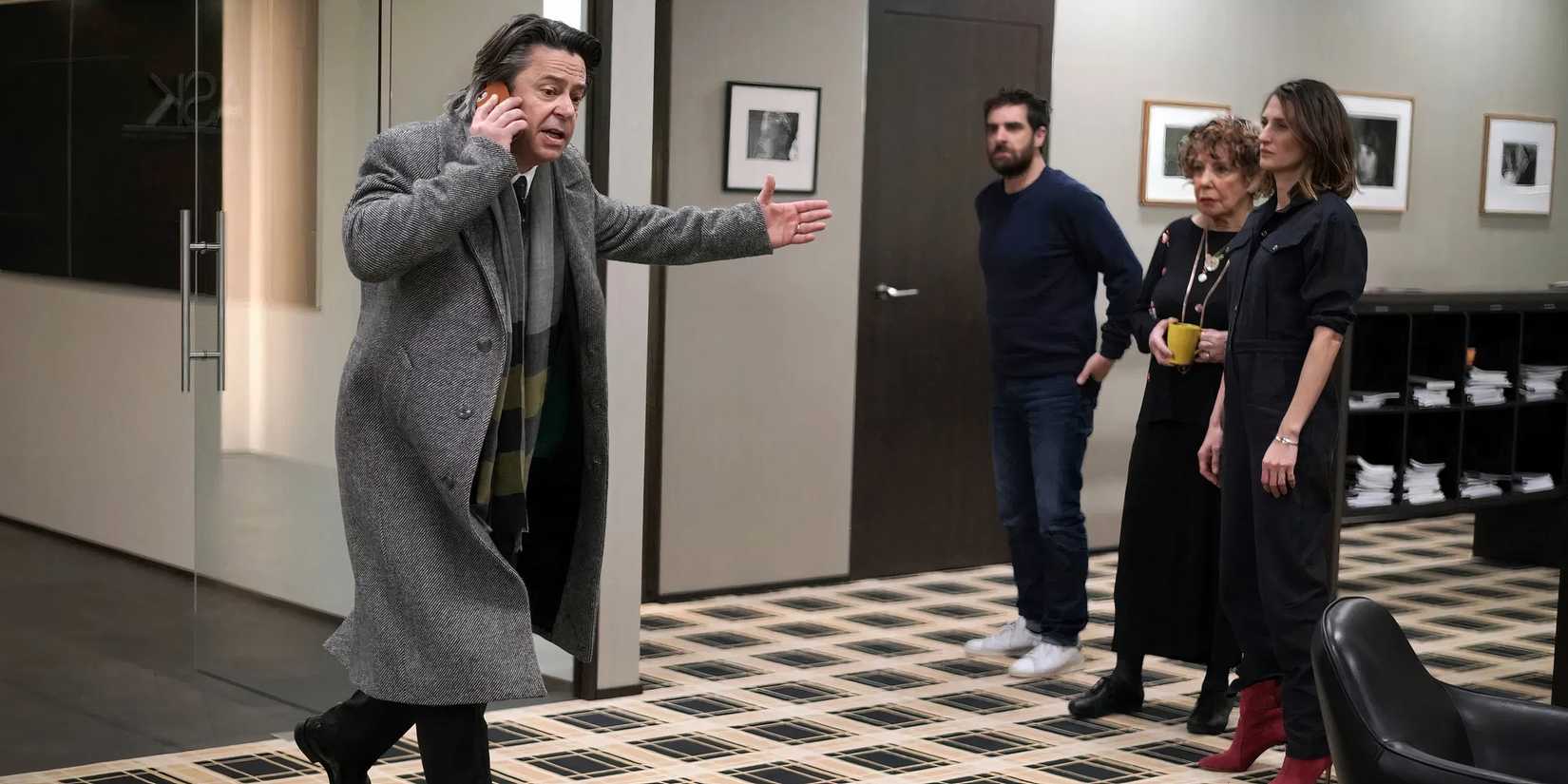The 97% Rotten Tomatoes Sitcom Is the Perfect Replacement for 'The Studio'