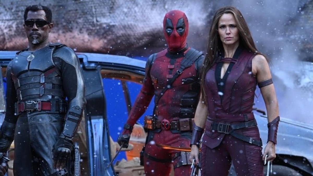 Go Inside the 'Deadpool & Wolverine' Lair With New BTS Video From ...