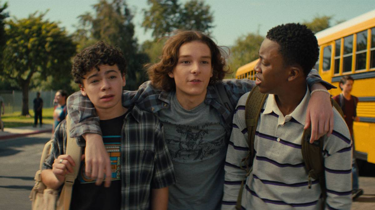 'Incoming' Review - Netflix Comedy Tries to Be This Generation’s 'Superbad'