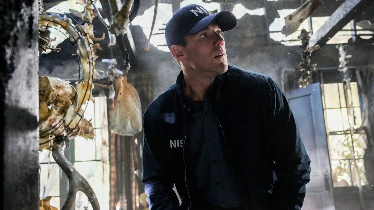 Austin Stowell Teases a Very Different Gibbs in 'NCIS Origins'