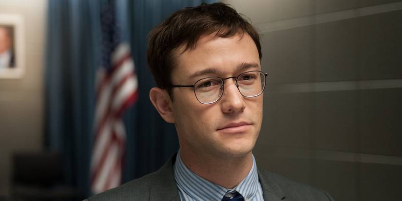 Shailene Woodley and Joseph Gordon-Levitt Are Caught in a Conspiracy in ...