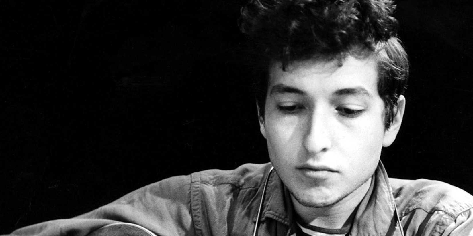 Bob Dylan Regretted Writing This Forgotten 1975 Heartbreaking Song