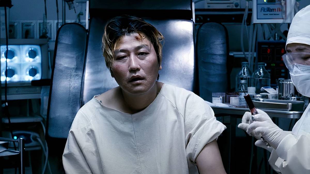 The Things Bong Joon-ho Made His Cast Do for His Horror Classic Will ...