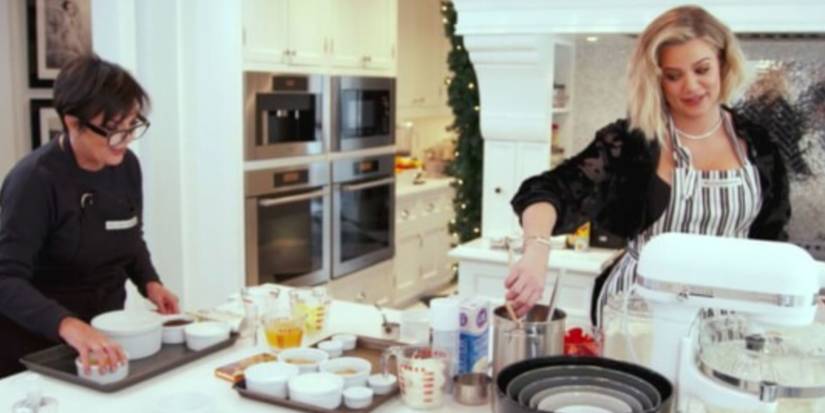 Between Feasts and Fights, Here’s How the Kardashians Serve Up Thanksgiving