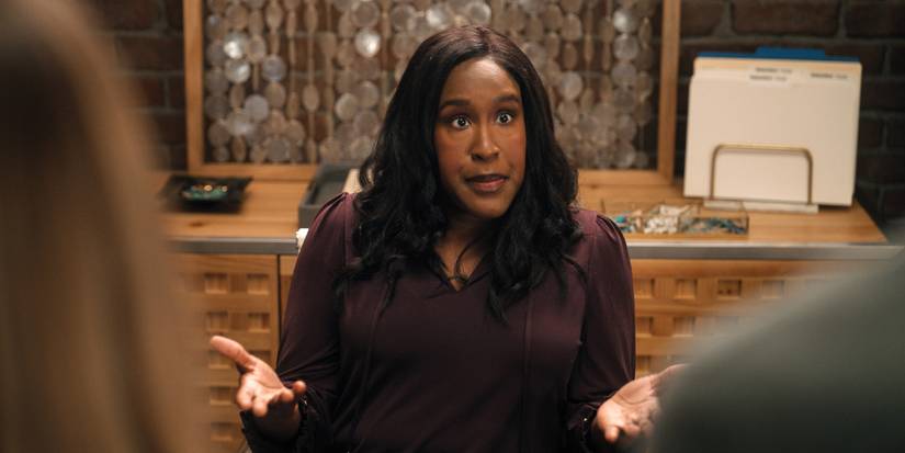 "Mark Your Cals and Gird Your Loins": 'Mythic Quest's Jessie Ennis and ...