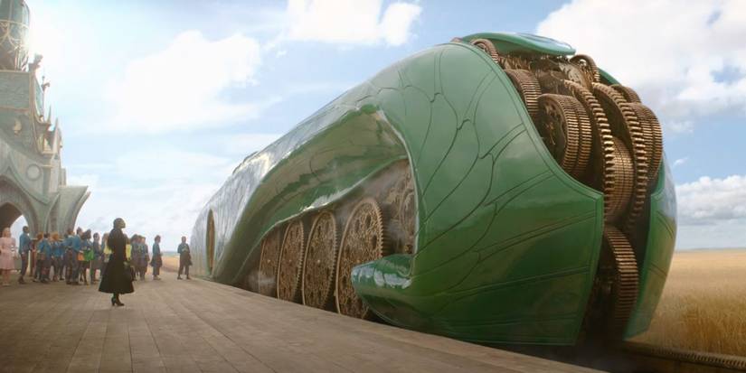 10 Differences Between the 'Wicked' Movie and the Stage Show