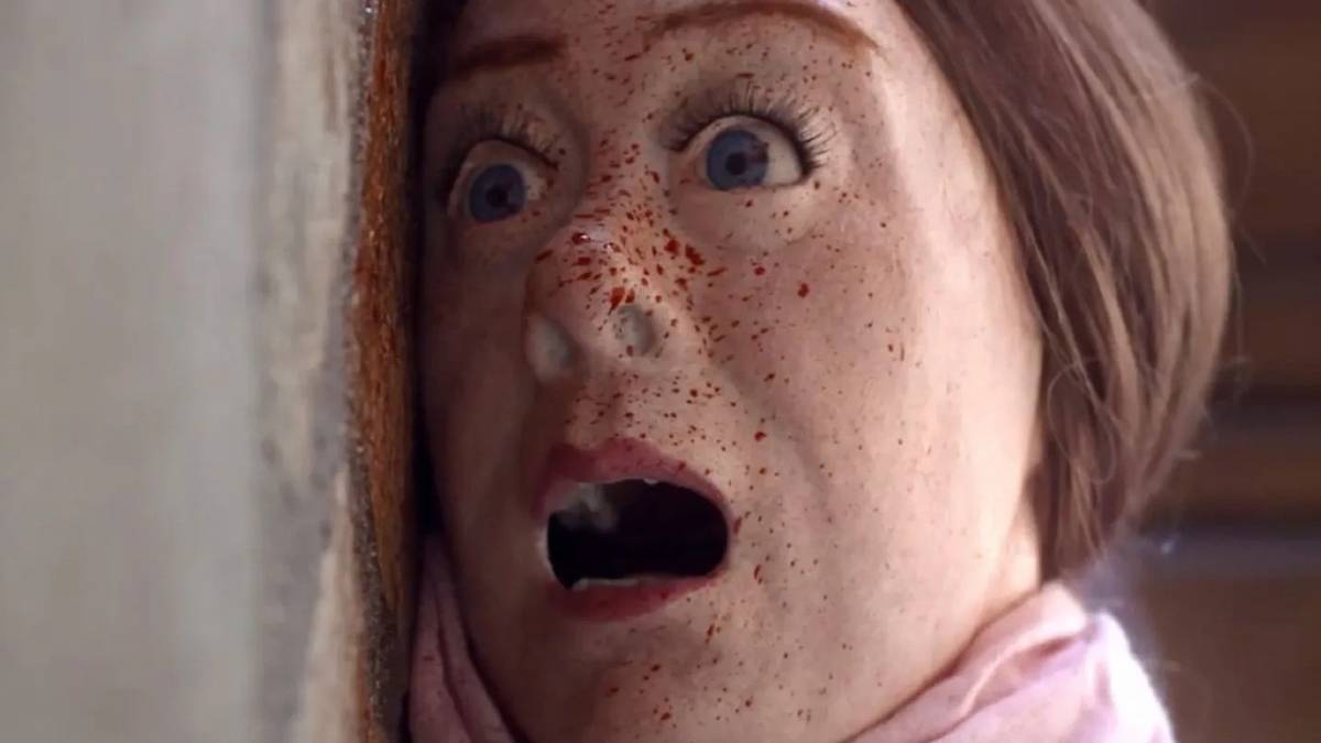 This Weird Experimental Horror Film Is Literally Hard To Look At