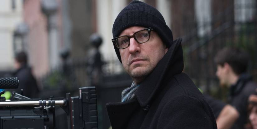 Aziz Ansari Confirms Why Stand-Up Comedians Prefer Going on Tour to ...