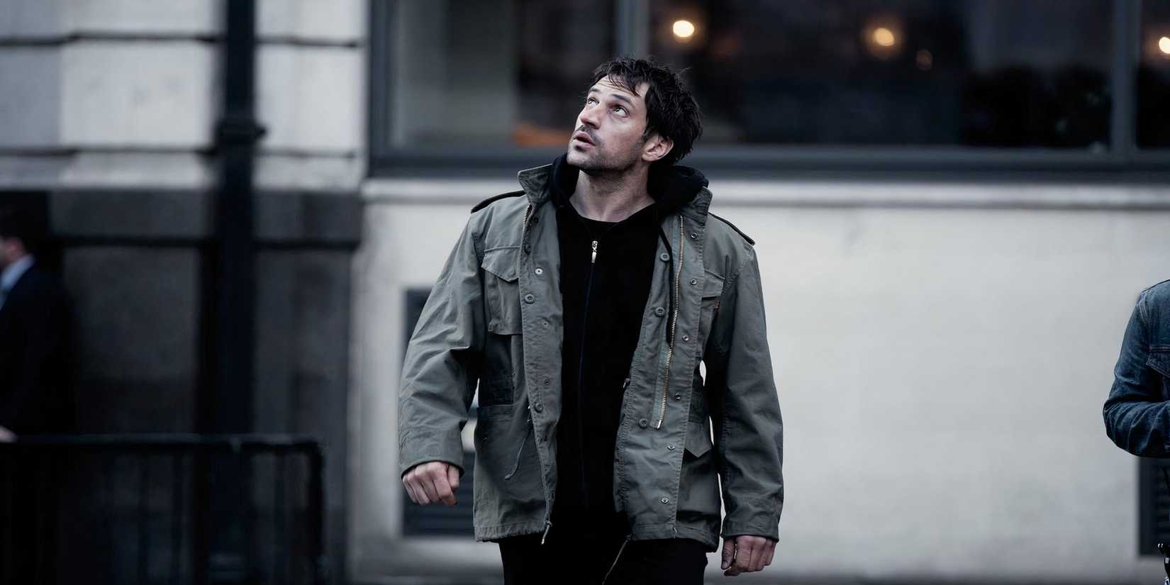 How Johan Renck’s Gritty, Real-Life Gangster Miniseries Set the Stage ...