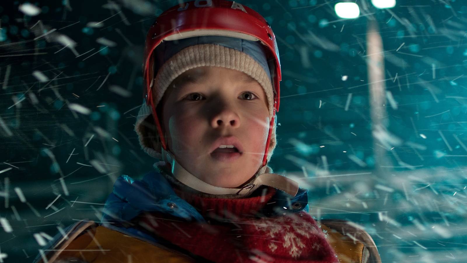 The Kid in This Overlooked Christmas Horror Comedy Makes 'Home Alone's ...