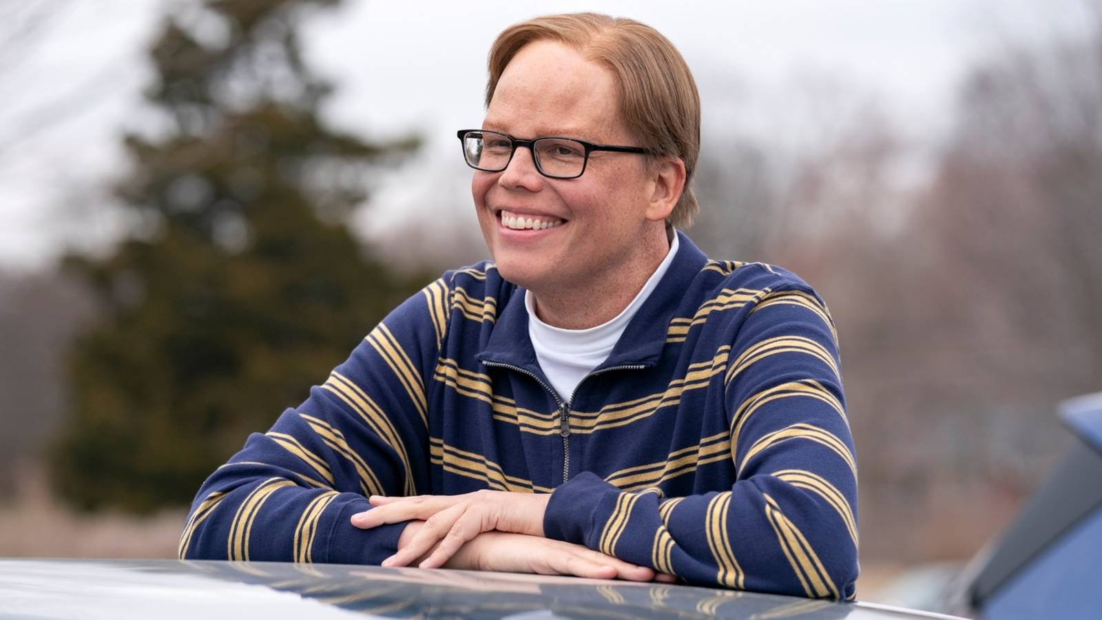 'Somebody Somewhere's Jeff Hiller Wins Best Supporting Actor in a Comedy Series | Emmys 2025